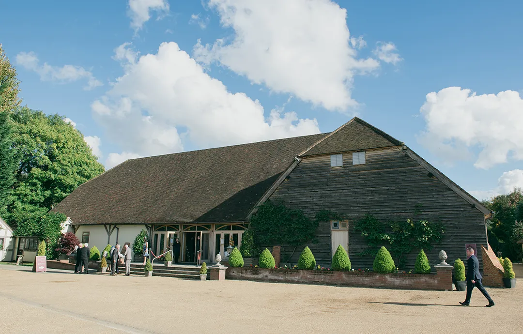 A Vintage Country Barn Wedding | Rivervale Barn